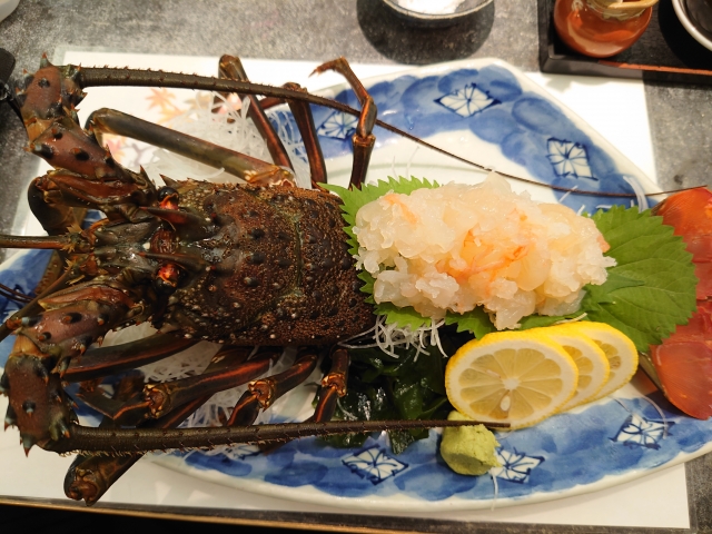 伊勢海老を生きたまま保存する方法を紹介！食べ 方や栄養素も | | お役立ち！季節の耳より情報局